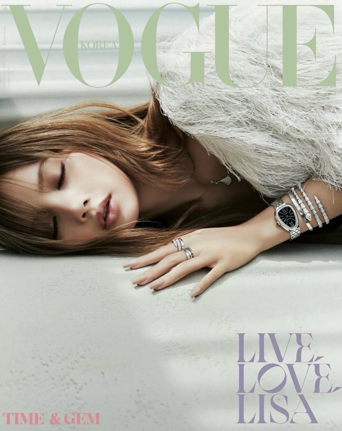 VOGUE KOREA BLACKPINK LISA December 2025 – K-STAR